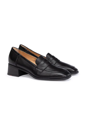 Women's shoes and accessories for the discerning | LLOYD Lifestyle